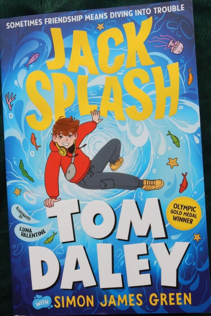 Jack Splash / Stitched Up | Red Reading Hub – Jillrbennett's Reviews of ...